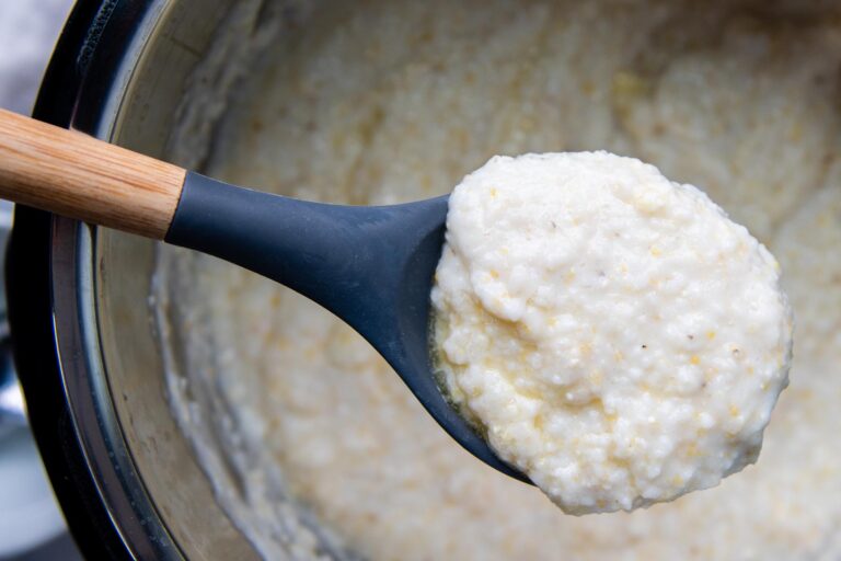Instant Pot Grits - How to Make Fast, Creamy Grits!