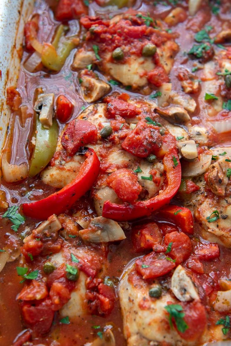 Easiest Dump & Bake Oven Chicken Cacciatore - Effortless Recipe!