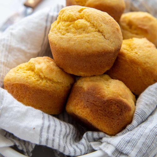Moist Gluten-Free Corn Muffins (Easy Recipe!) - Copycat Jiffy's Mix
